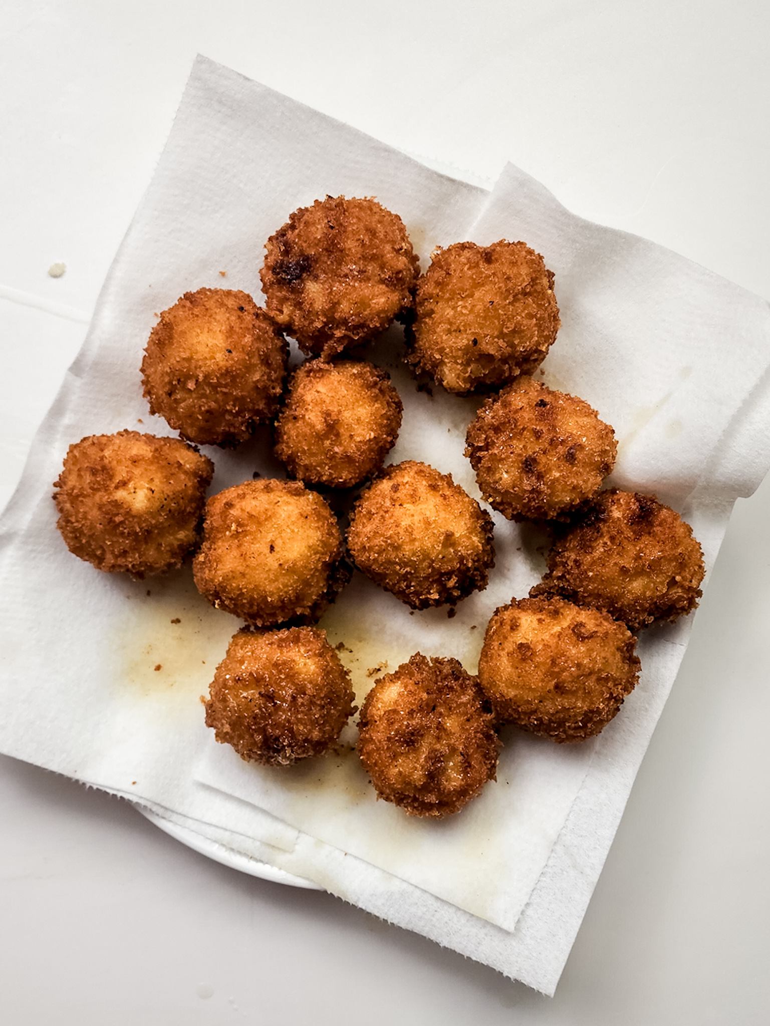 Fried Mac & Cheese Bites - The Nomad Plate